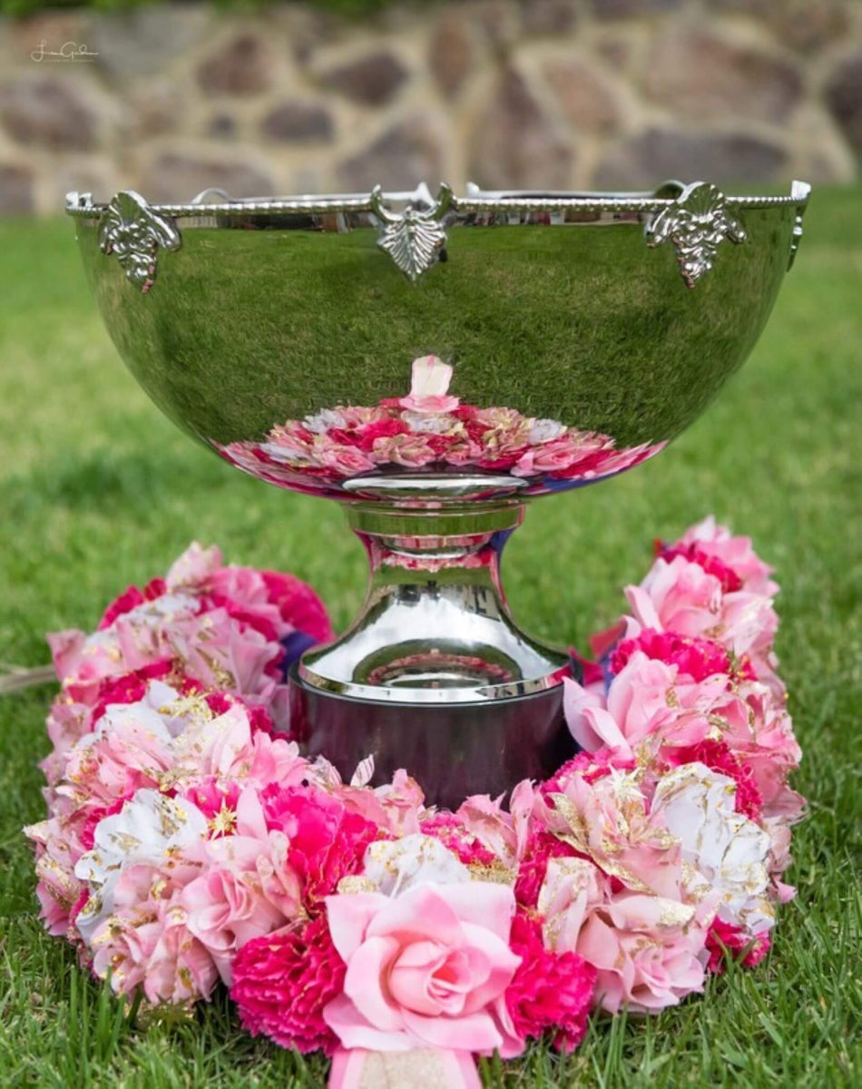 Rose Bowl Trophy – Exclusively Equine
